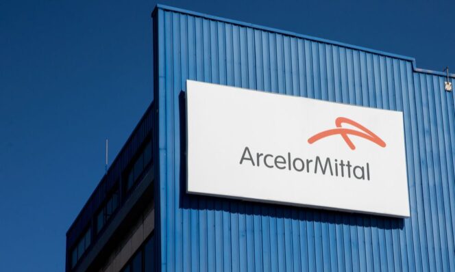 Las acciones de ArcelorMittal bajan 1,12% y cierran en 59,94 euros