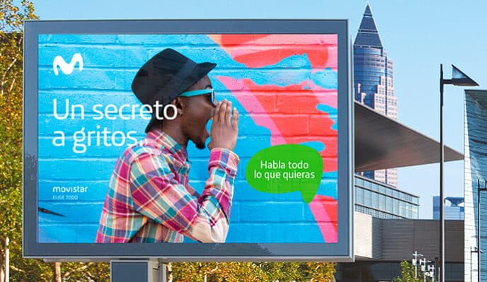 Dos décadas de la icónica M de Movistar