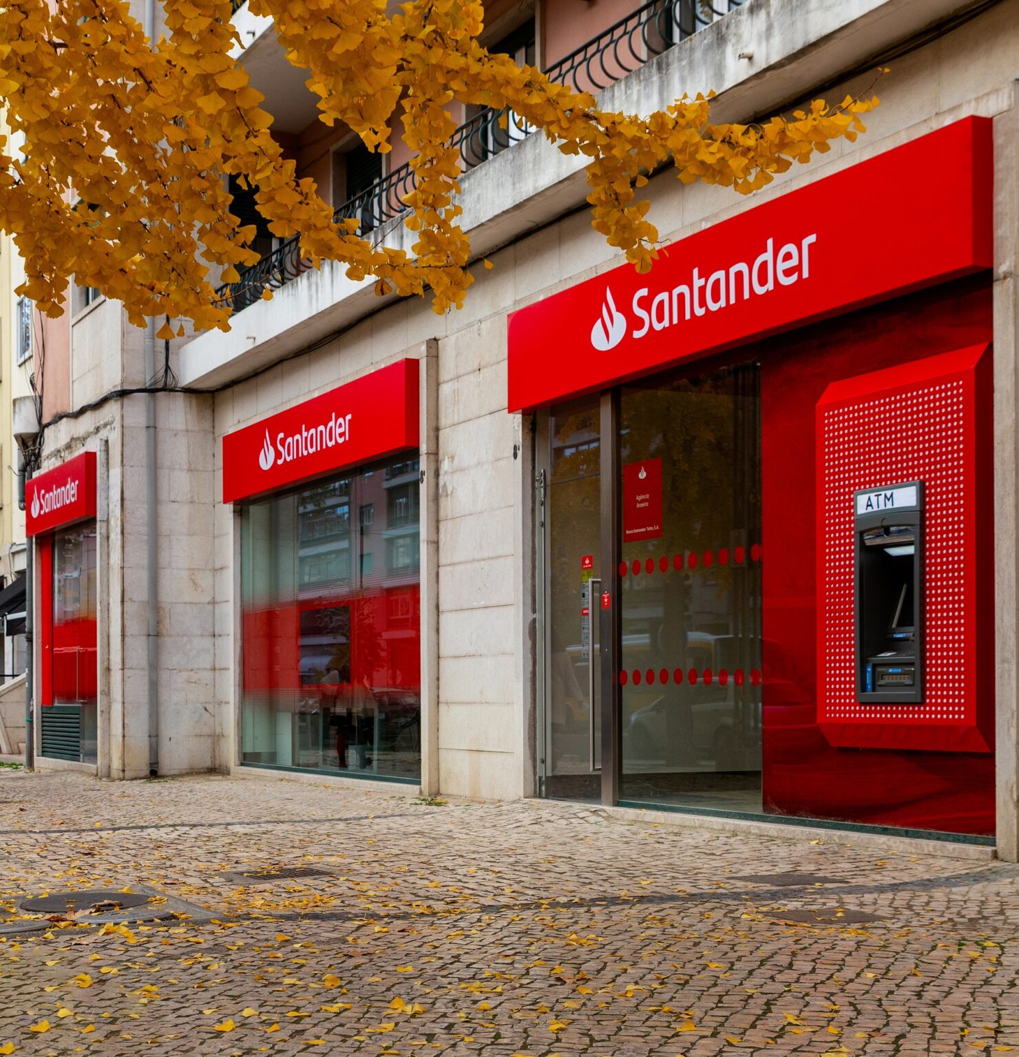 Las acciones de Amadeus IT Group suben 1,67% y cierran en 48,62 euros